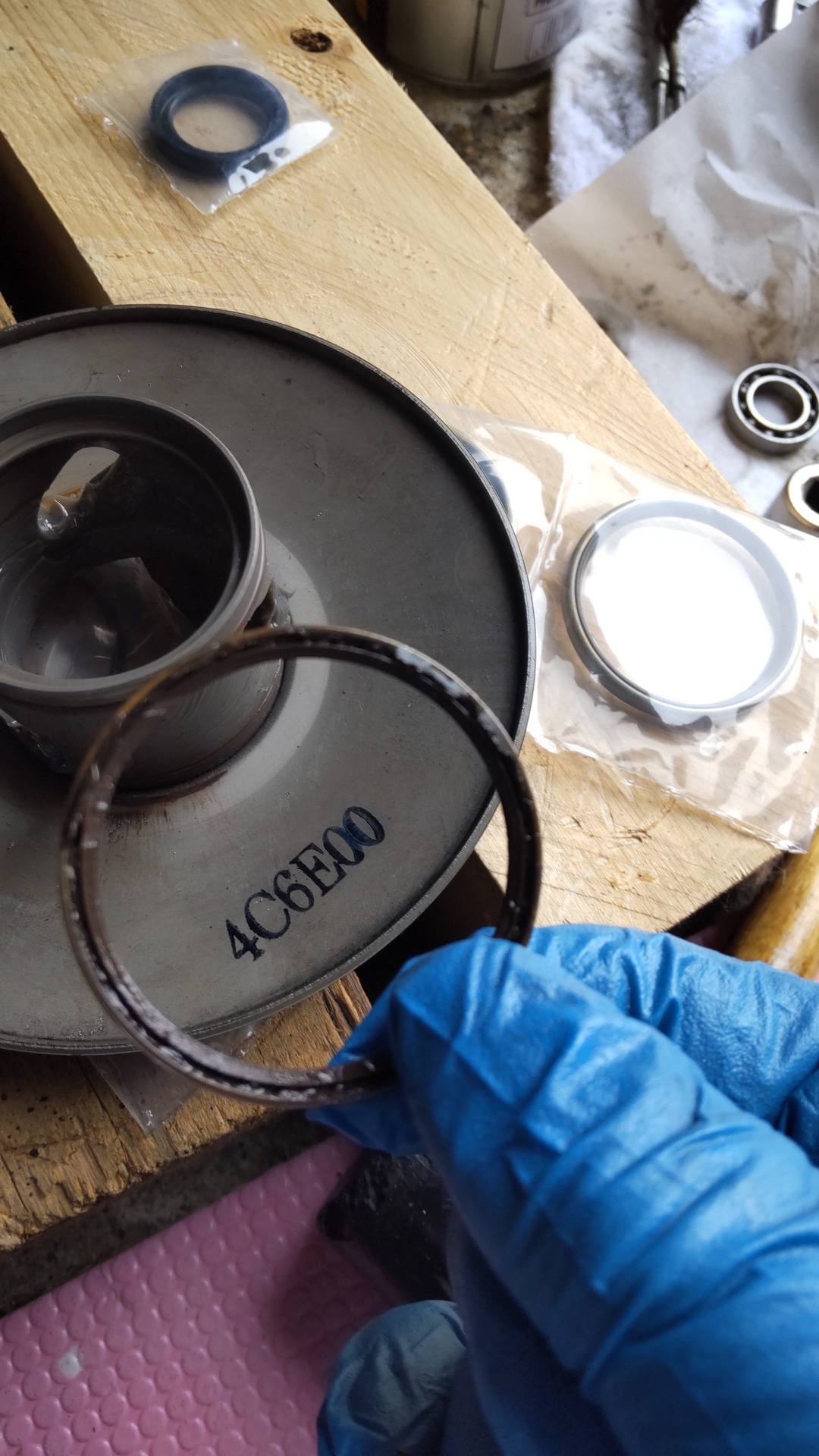 シグナスX セカンダリーシーブ ベアリング交換: パパダスの独り言